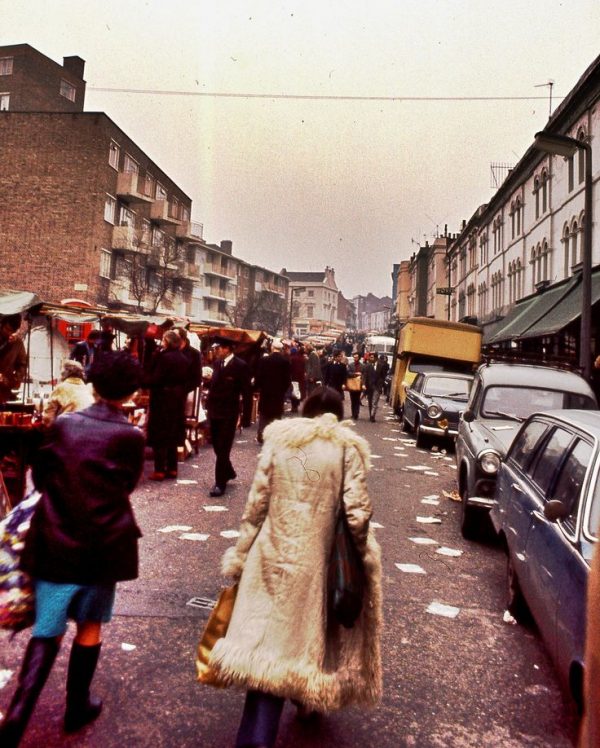 Throwback 70s Street Style, A Look At Fashion's Most Defining Decade ...